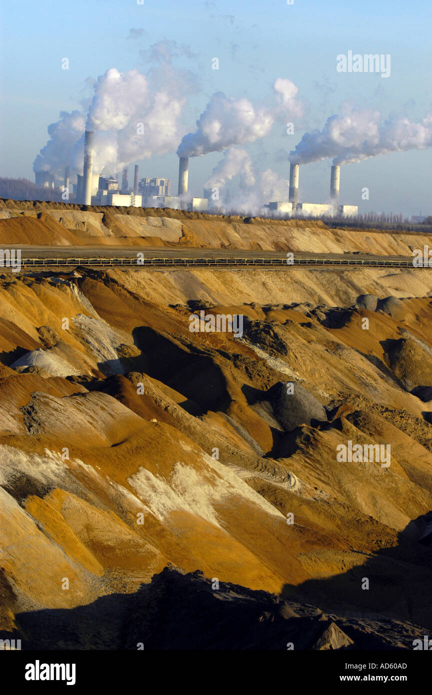 Large scale modern coal mine High Resolution Stock Photography and ...