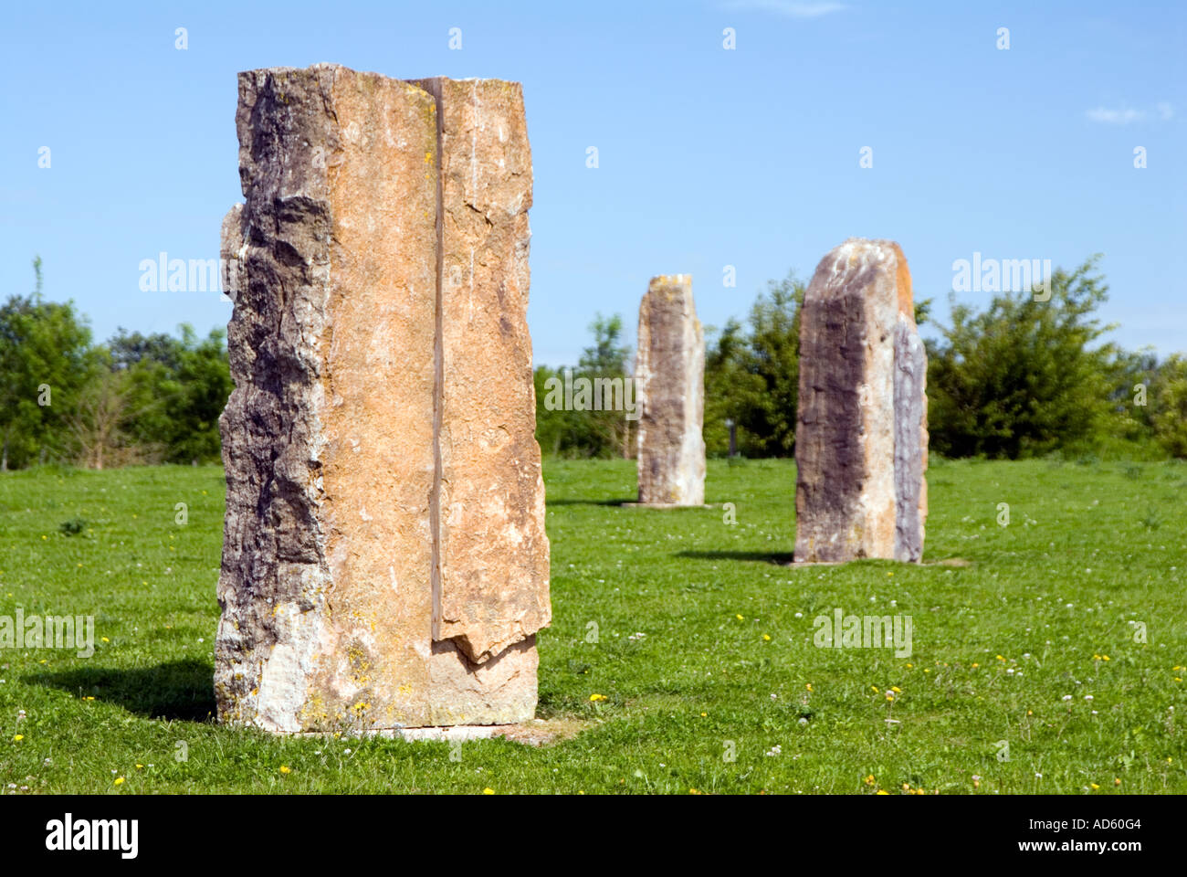 The Ardington and Lockinge Millennium Sundial and Solar System stone ...