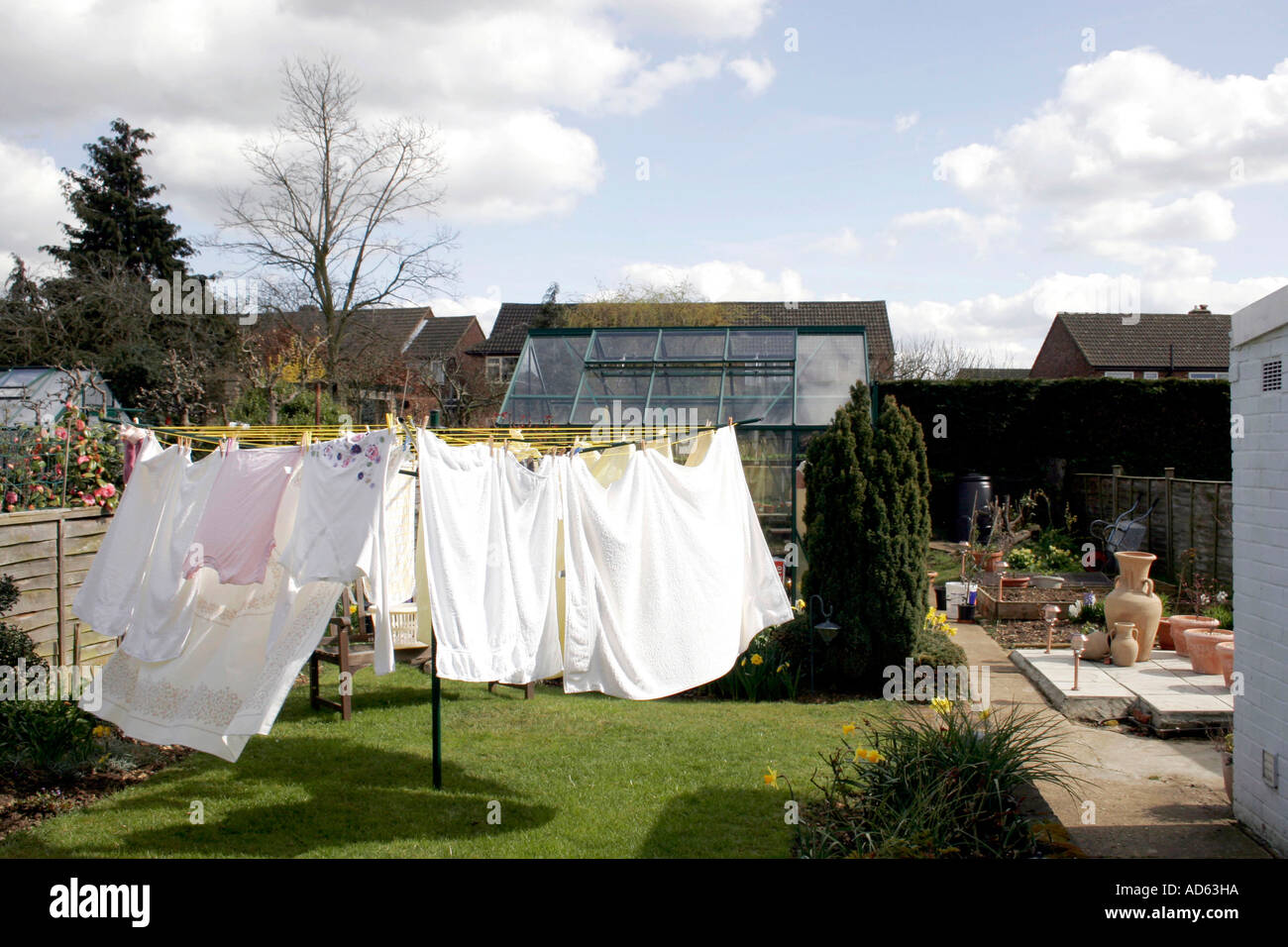 Rotary washing line hi-res stock photography and images - Alamy