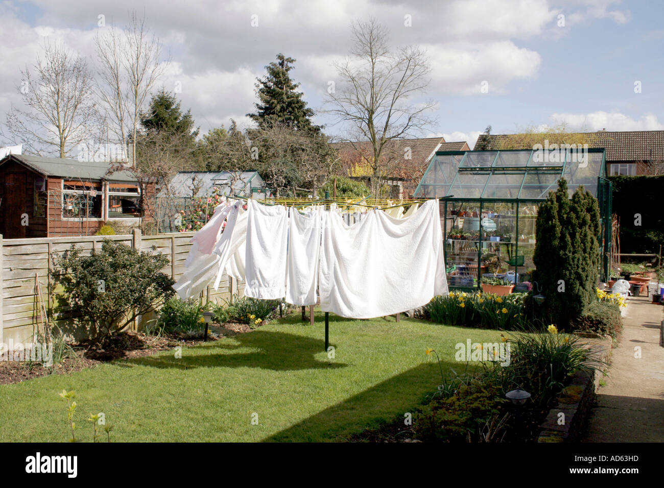 CLEAN LAUNDRY ON A WASHING LINE Stock Photo - Alamy