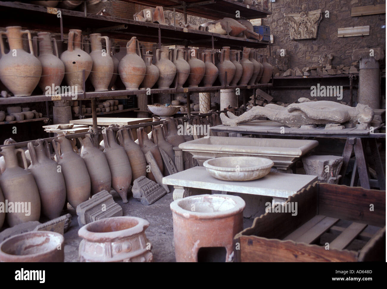 Italy Pompeii preserved articles Stock Photo - Alamy