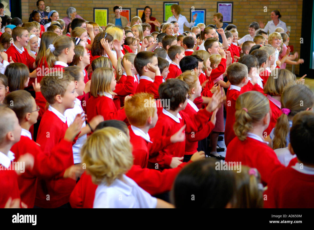 Dance school assembly hall hi-res stock photography and images - Alamy