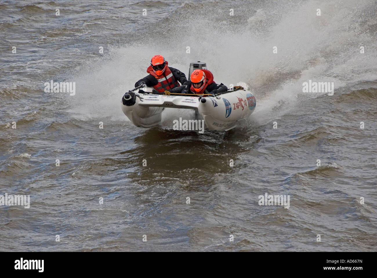 A horizontal action picture of Zap Cats racing on the River Clyde July ...