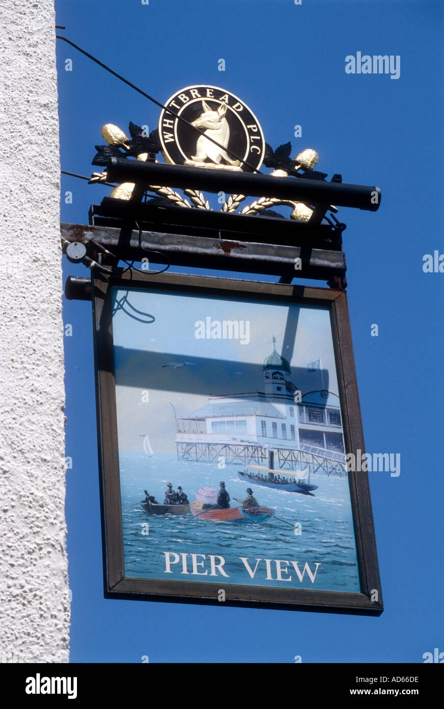Pier view cowes hi-res stock photography and images - Alamy