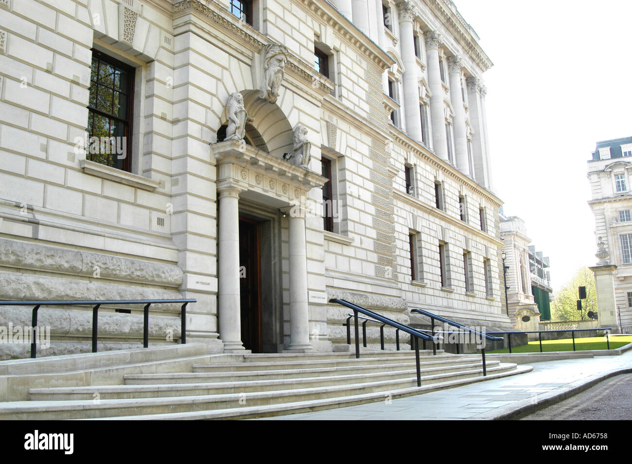 HM Treasury London England UK Stock Photo - Alamy
