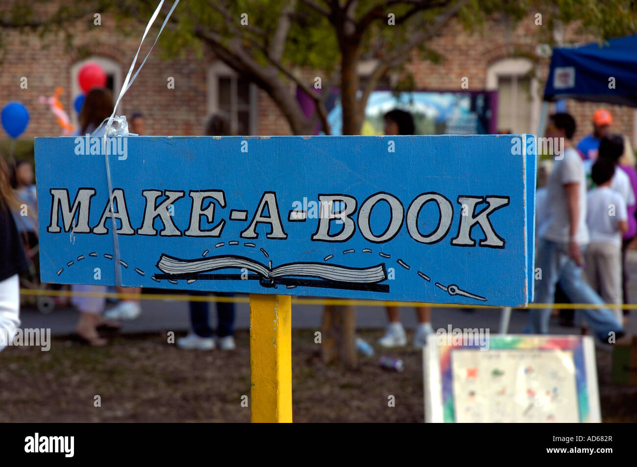 art festival sign Stock Photo - Alamy