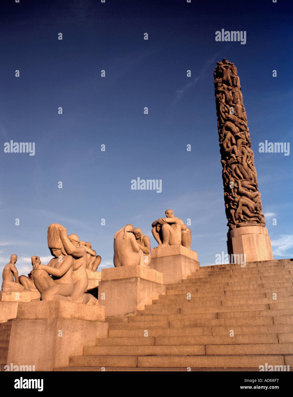 Sculptures with Monolitten ( Monolith ) beyond, Vigelandsparken ...