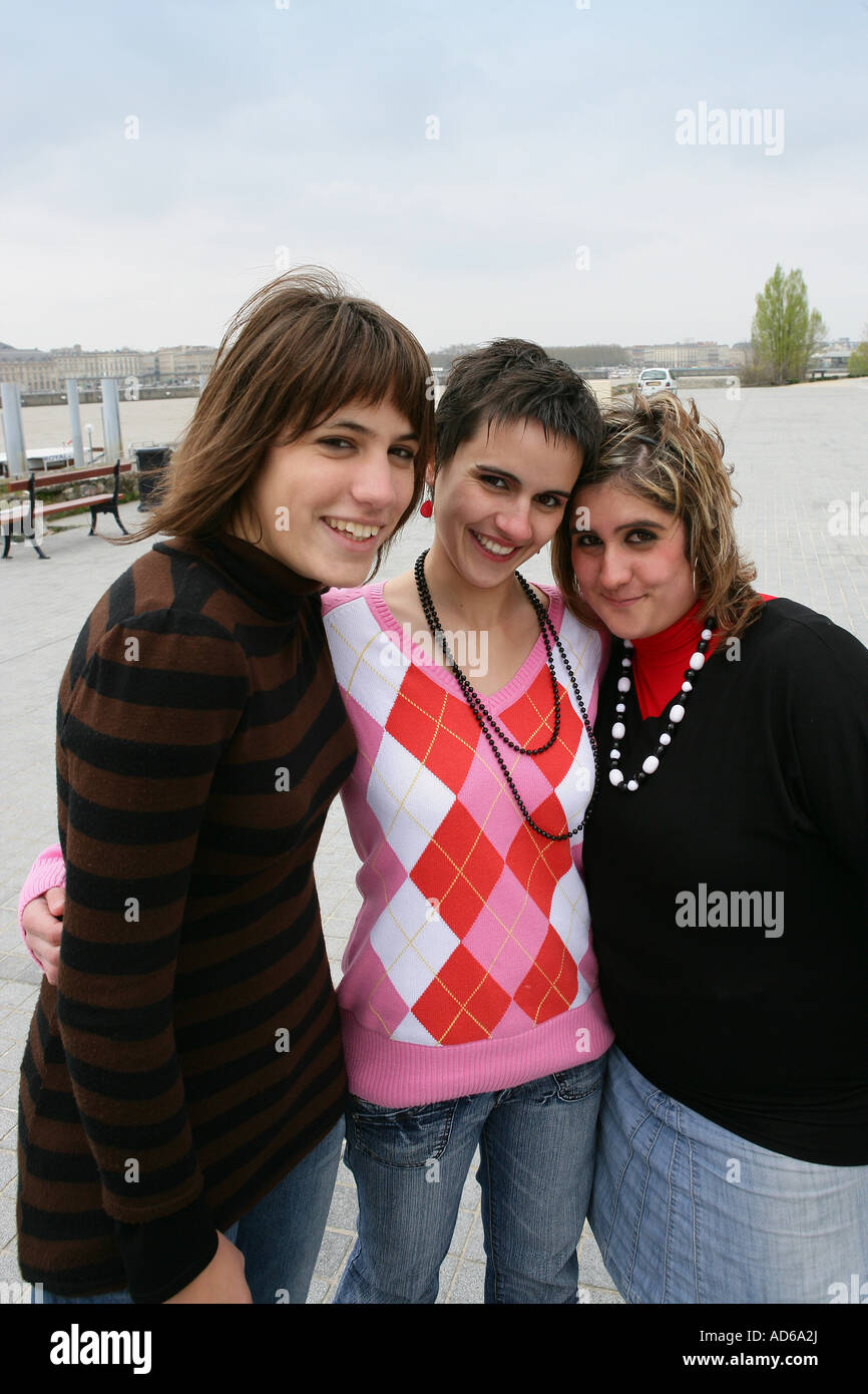 girls friends team Stock Photo - Alamy