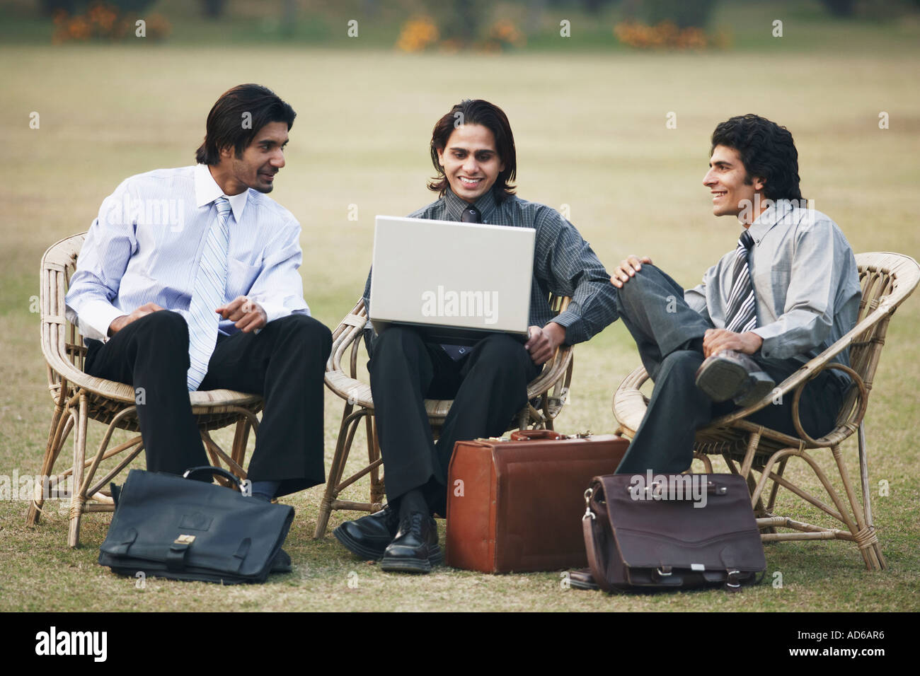 Teen laptop from front hi-res stock photography and images - Alamy