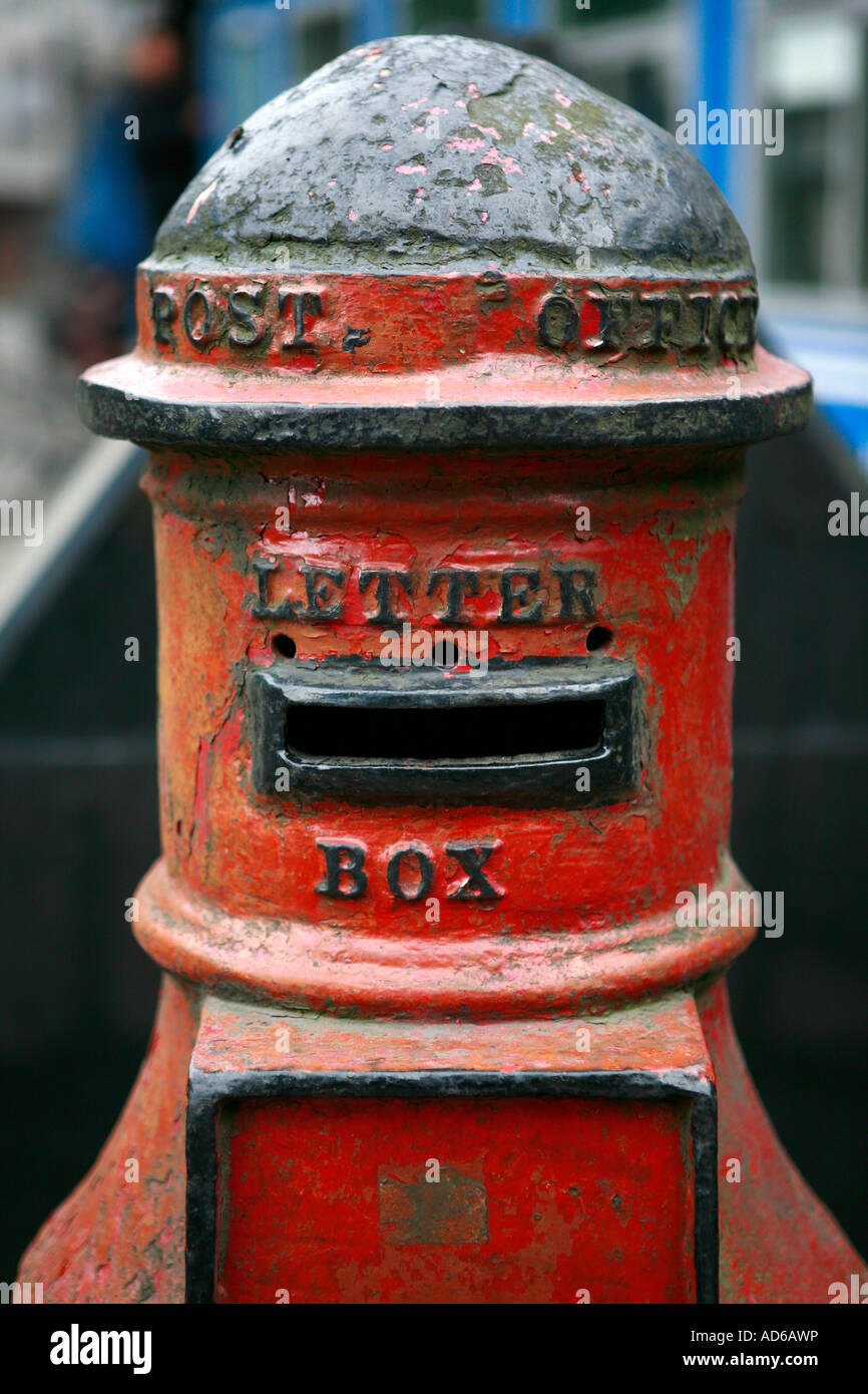Post box in Darjeeling, West Bengal, India Stock Photo - Alamy