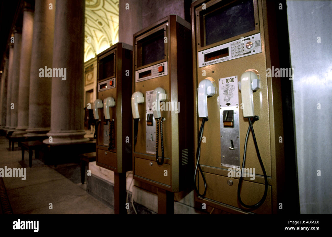 ITALY ROME SANTA MARIA MAGGIORE BASILICA DEVICES FOR PROVIDING ...