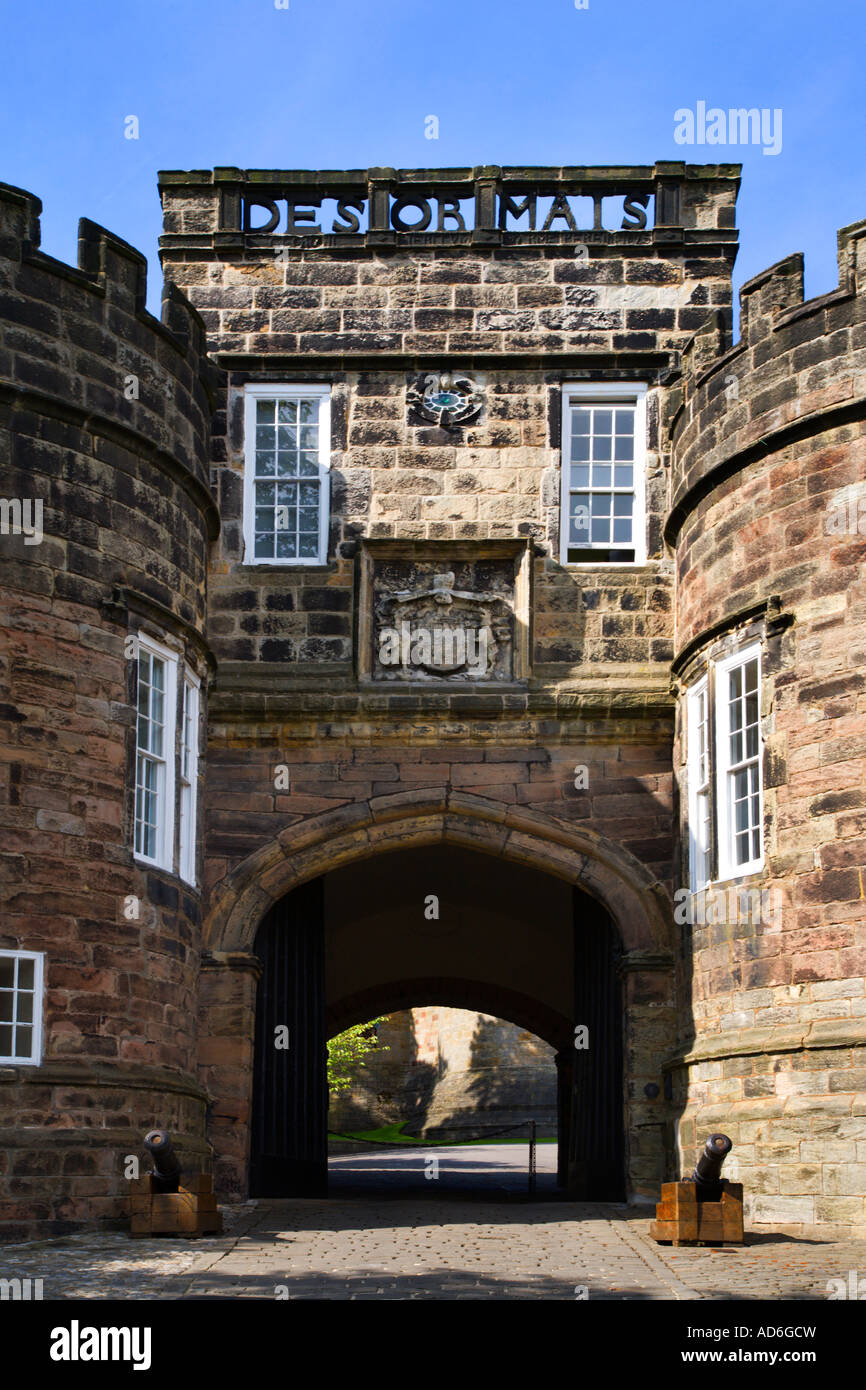 Skipton castle medieval hi-res stock photography and images - Alamy