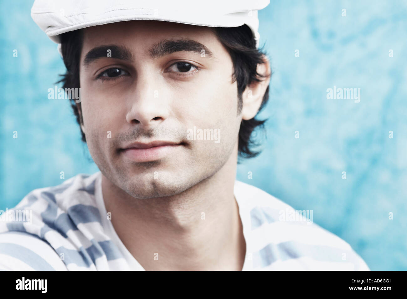Black man wearing cap hi-res stock photography and images - Alamy