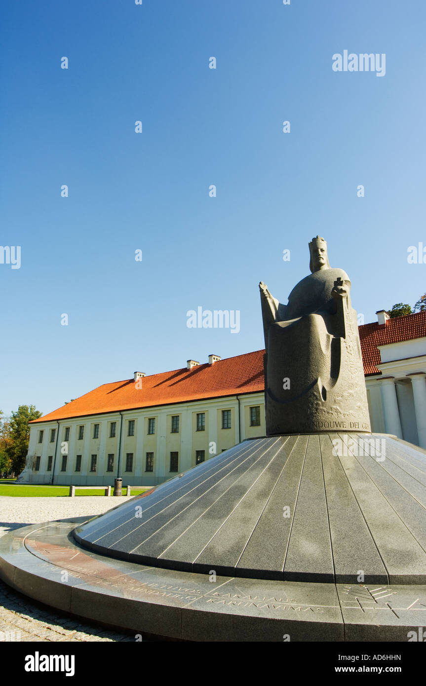 Lithuania Baltic States Vilnius National Museum Monument of King ...