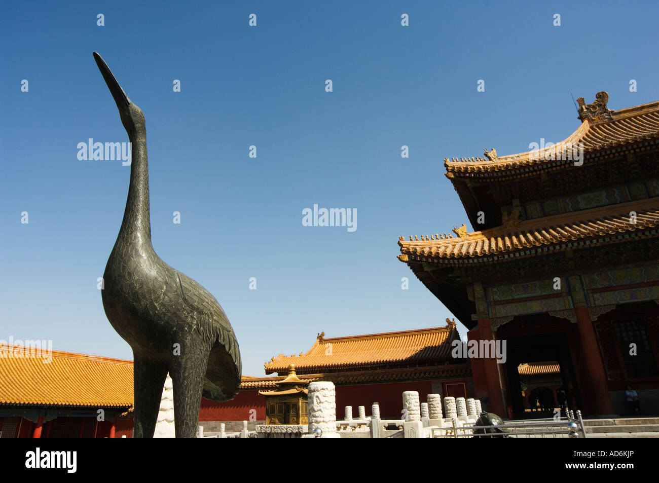 a statue of a stork in Zijin Cheng The Forbidden City Palace Museum ...