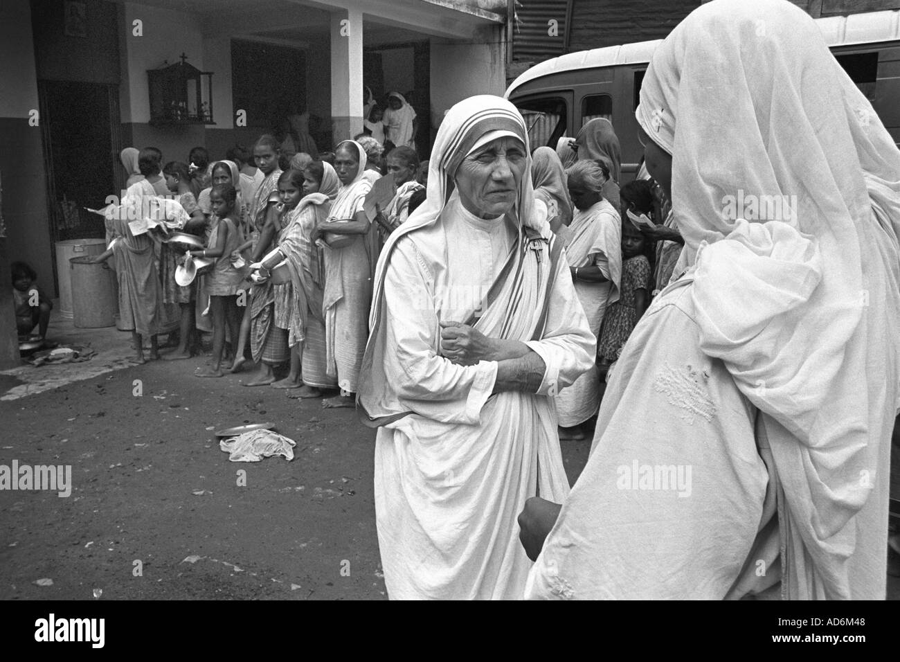Mother Teresa Nobel Prize 1979 High Resolution Stock Photography and ...