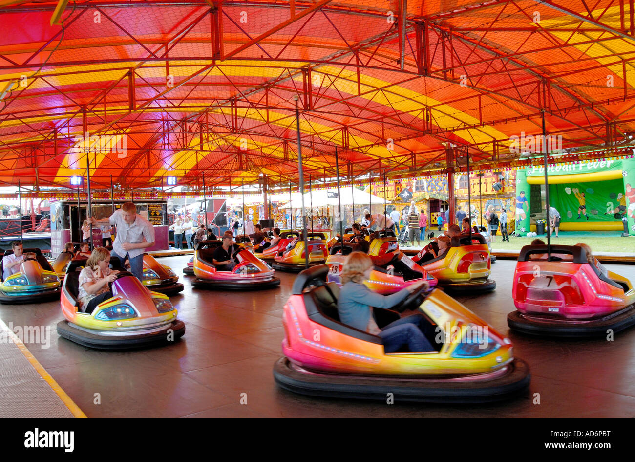 Dodgem cars at a funfair Stock Photo - Alamy