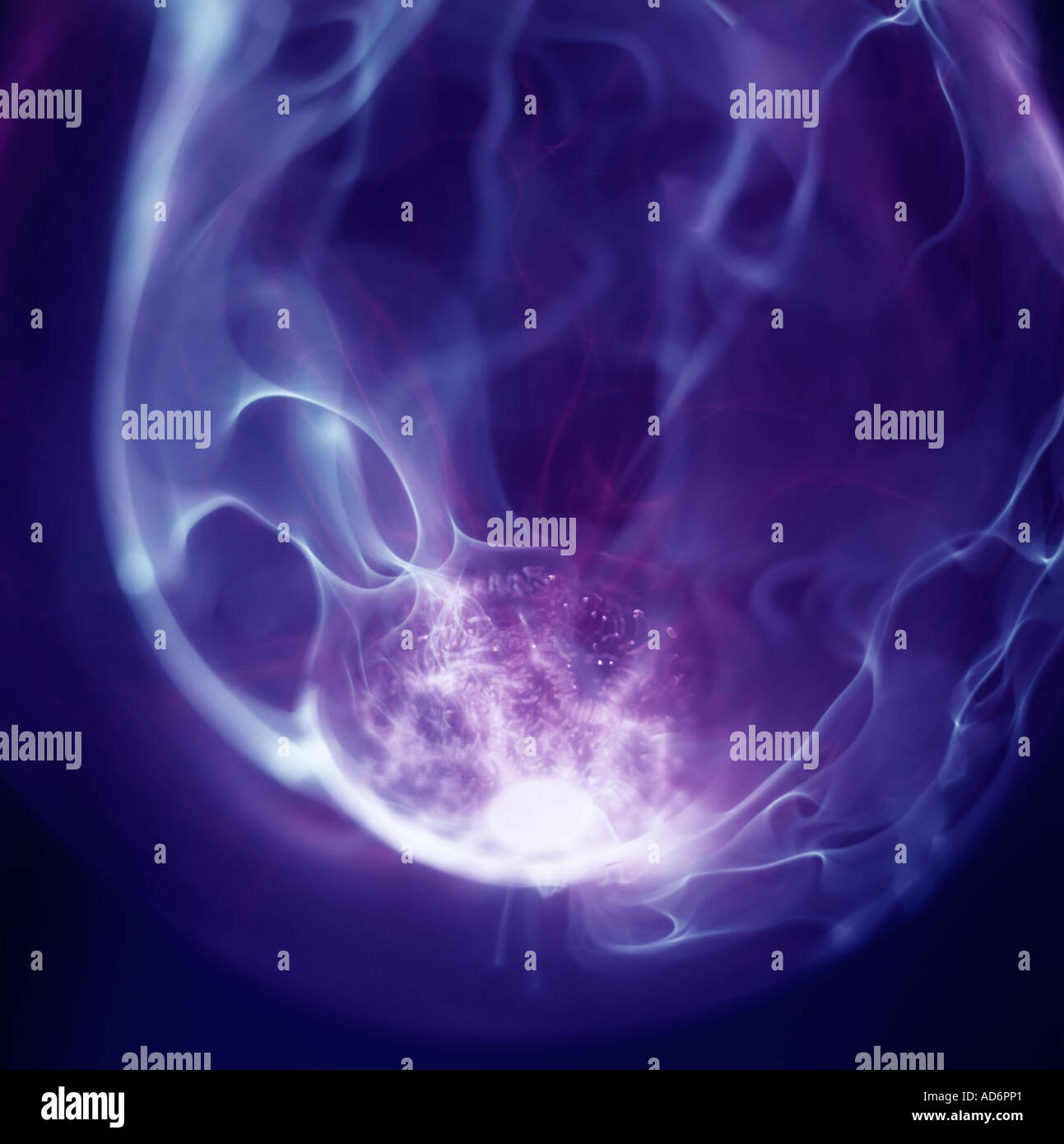 Plasma ball tesla coil experiment hi-res stock photography and images ...