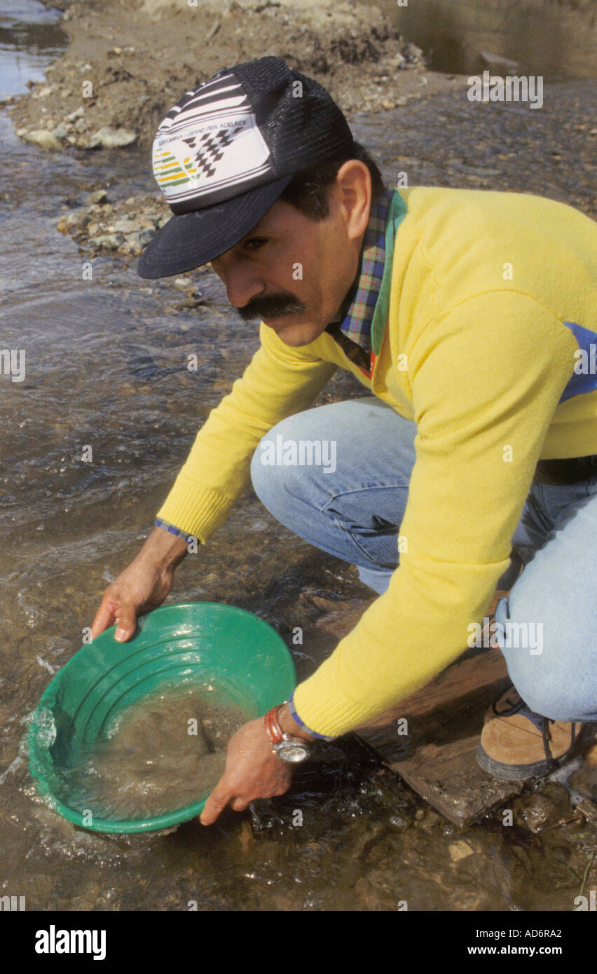 Gold panning hi-res stock photography and images - Alamy