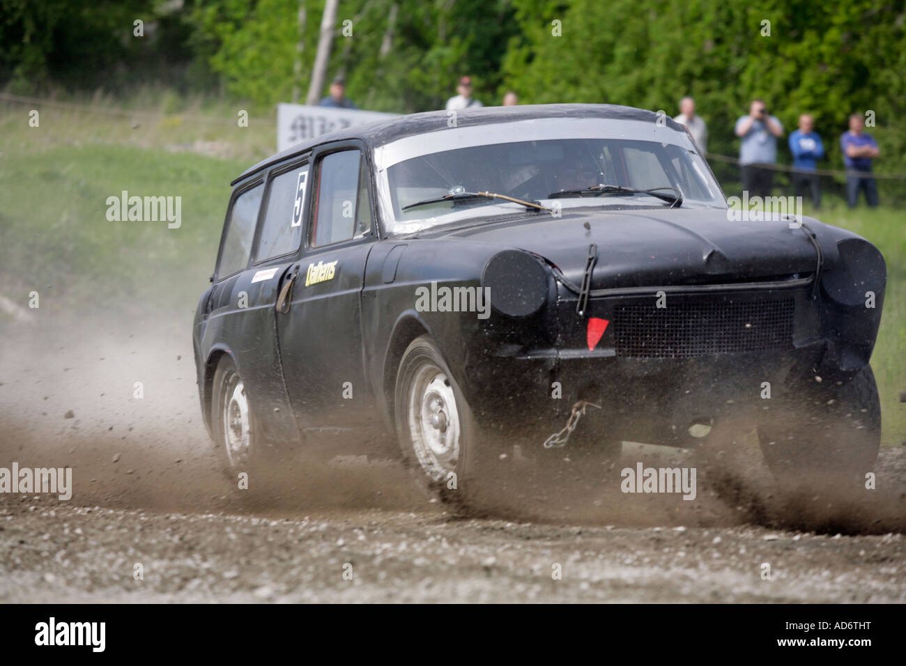 Folkrace sport sweden racing car race cars banger start hi-res stock ...