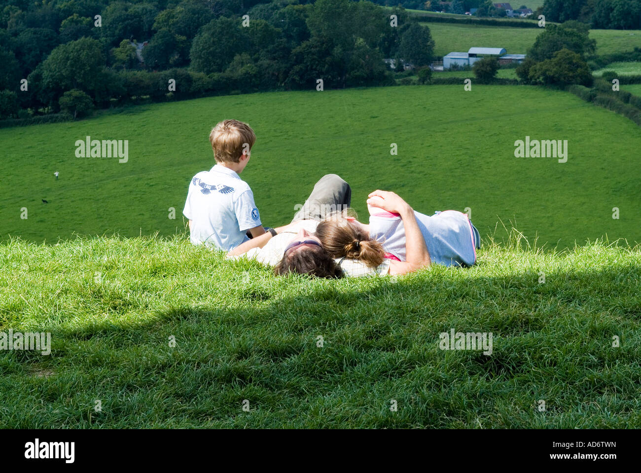 Lone parent family hi-res stock photography and images - Alamy