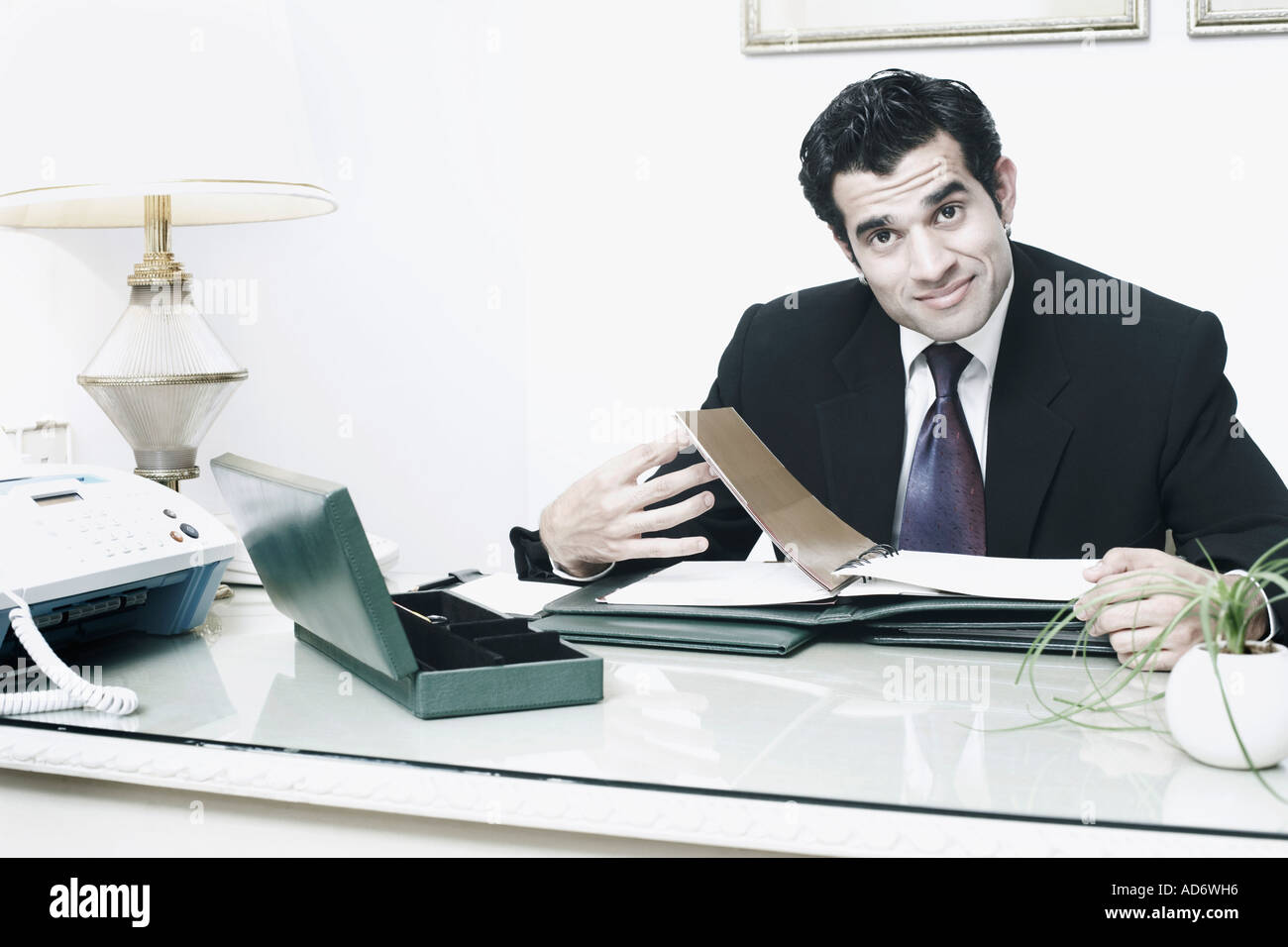 Male businessman fax machine hi-res stock photography and images - Alamy