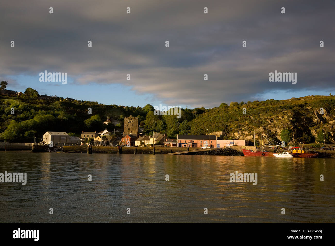 Ballyhack Harbour, Waterford Harbour Ferry landing place, Hook ...