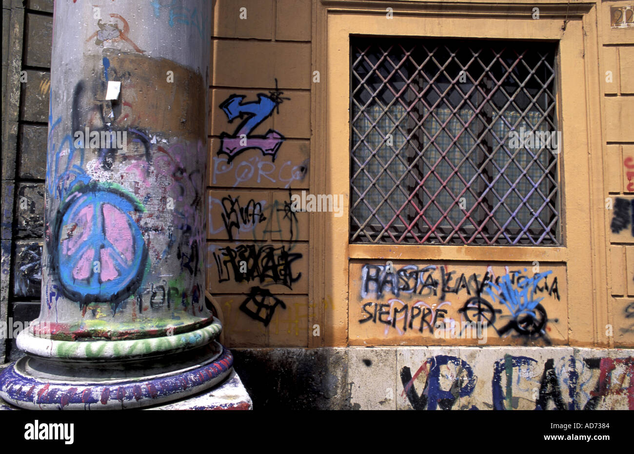 Classical architecture hi-res stock photography and images - Alamy