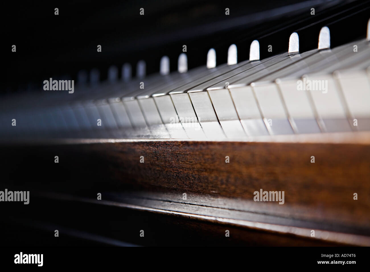 Piano key shadow hi-res stock photography and images - Alamy
