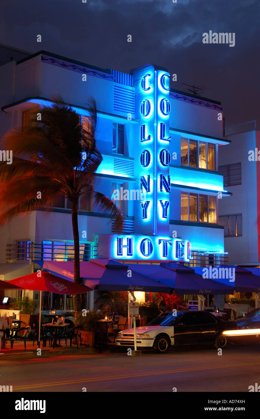 Miami hotel 1930s hi-res stock photography and images - Alamy