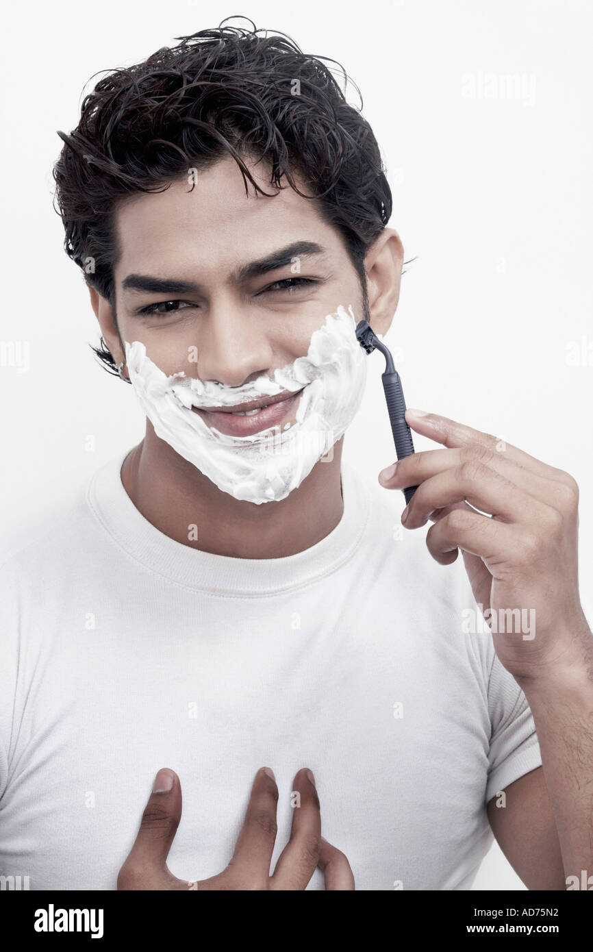 Indian man shaving hi-res stock photography and images - Alamy