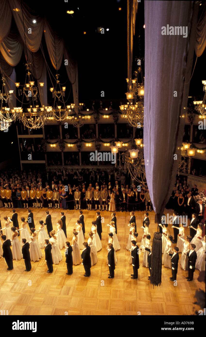Austria Vienna Opera ball Polonaise opening Stock Photo - Alamy