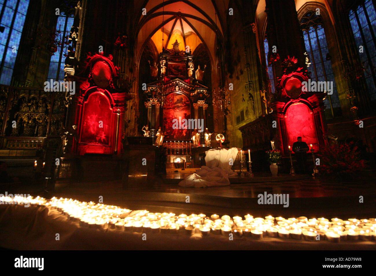Church, Indoor Photo, red, ambience (Austria, Vienna Stock Photo - Alamy