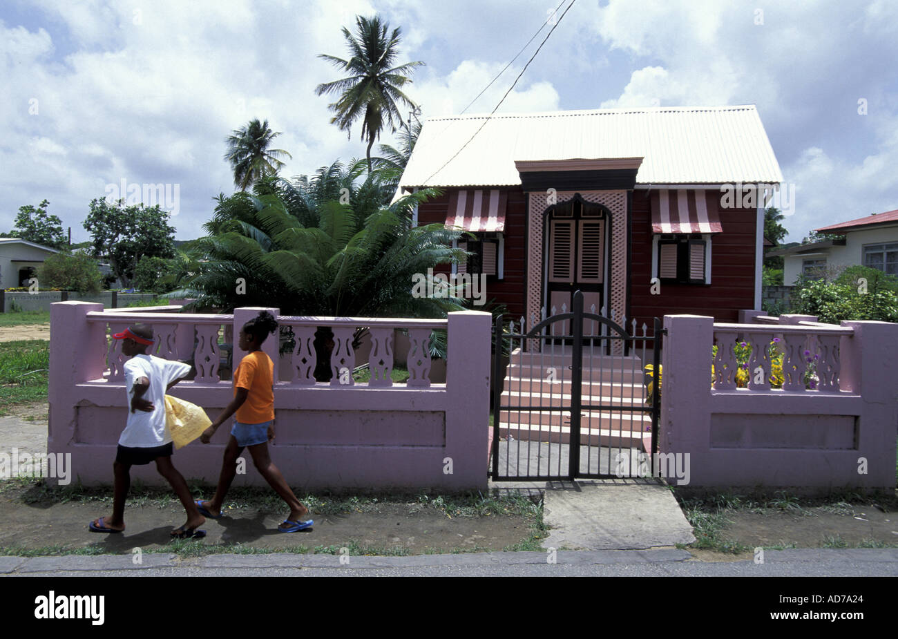 Chattel houses barbados hi-res stock photography and images - Alamy
