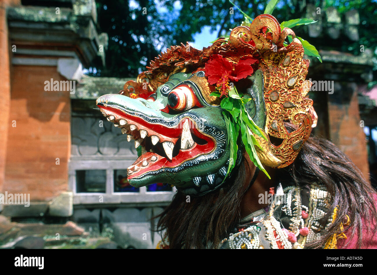 INDONESIA BALI BATUBULAN BARONG PERFORMANCE CHARACTER OF GARUDA THE GOD ...