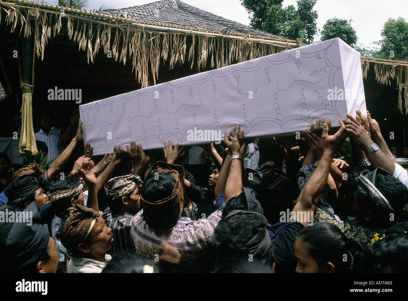 INDONESIA BALI AGUNG BURIAL CEREMONY OF A BRAHMAN IN HIS HOUSE YARD THE ...