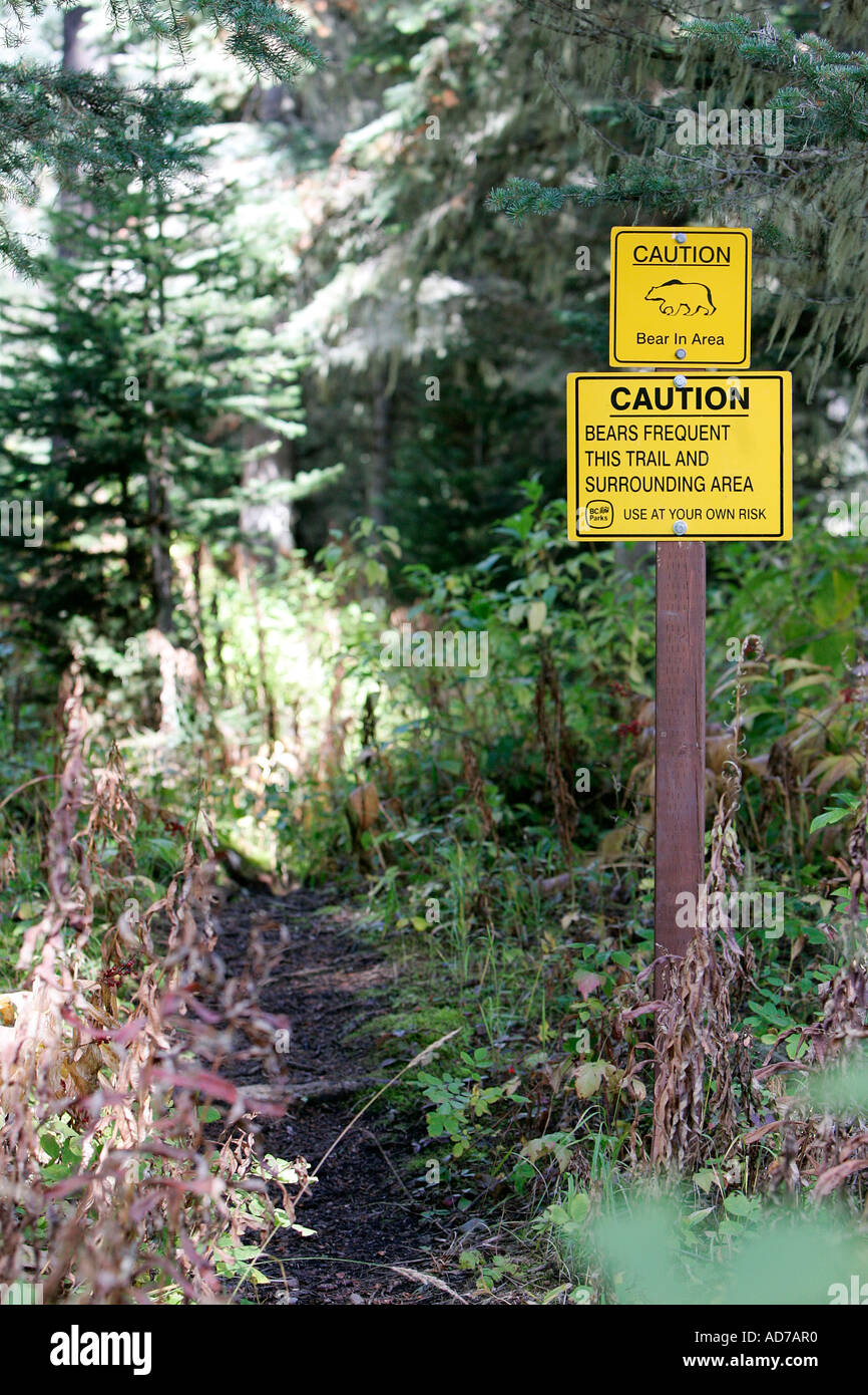 Caution Bears Sign Stock Photos & Caution Bears Sign Stock Images - Alamy