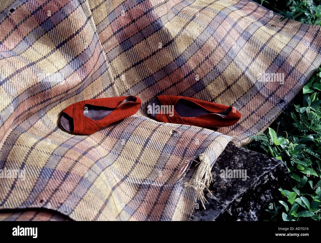 old red shoes Stock Photo - Alamy