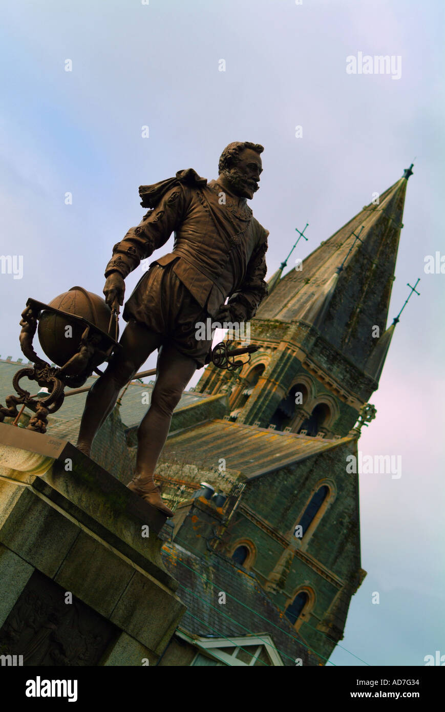 Sir Francis Drake statue i Tavistock Devon UK Stock Photo - Alamy