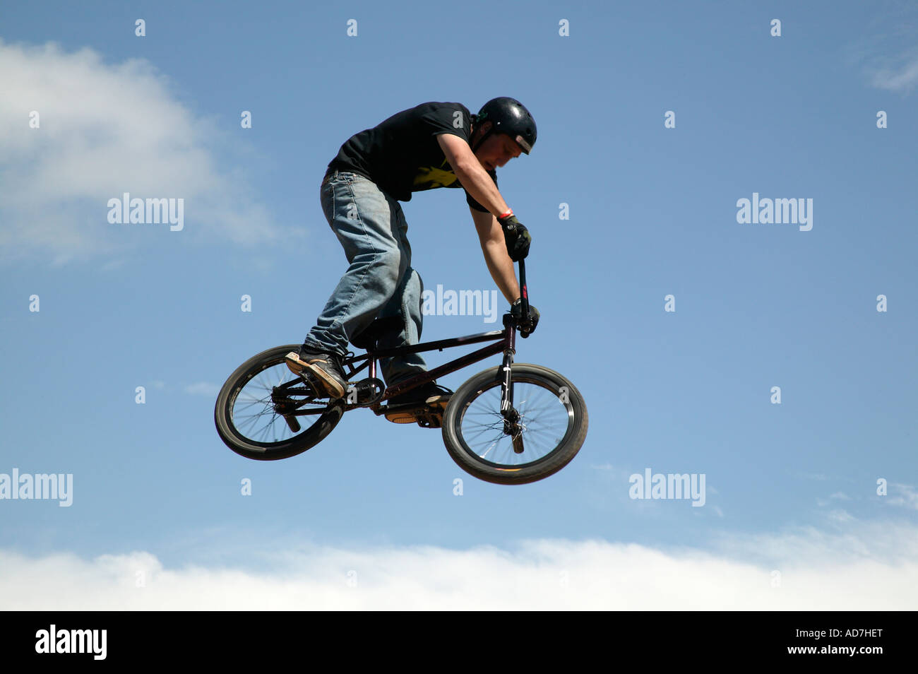 Acrobatic moto cross hi-res stock photography and images - Alamy