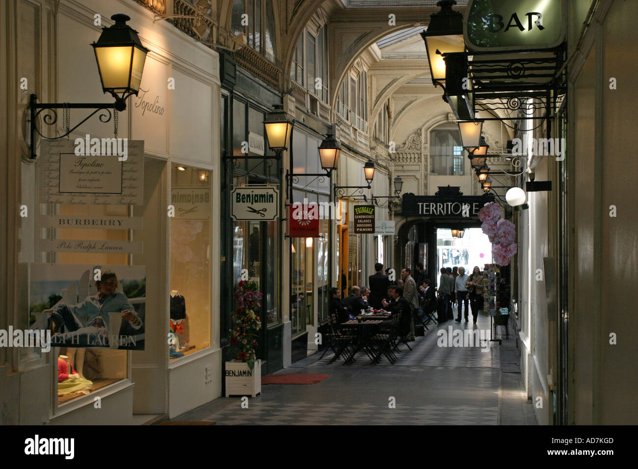 Paris arcades 19th century hi-res stock photography and images - Alamy