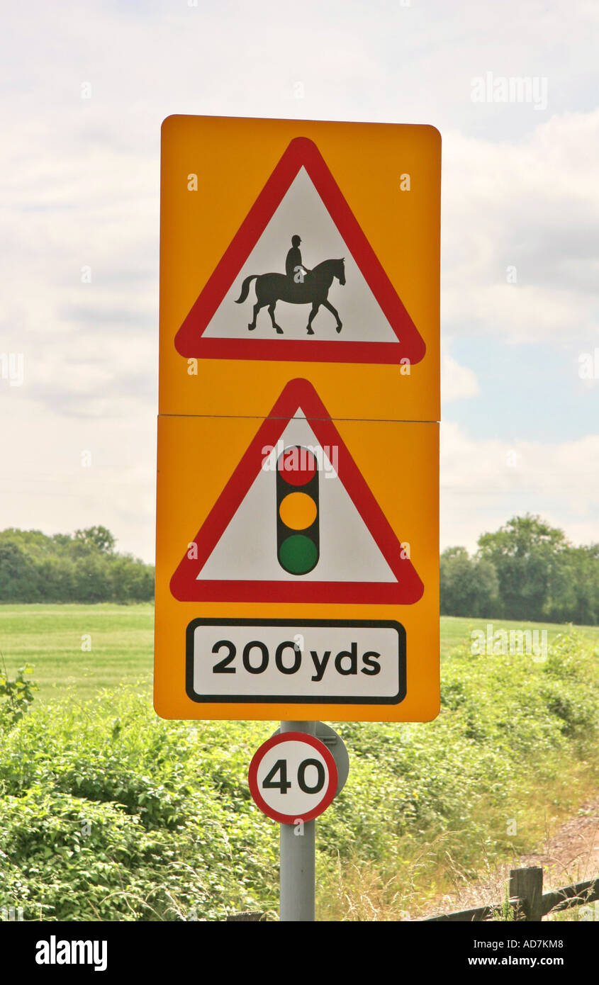 Triangles horse hi-res stock photography and images - Alamy