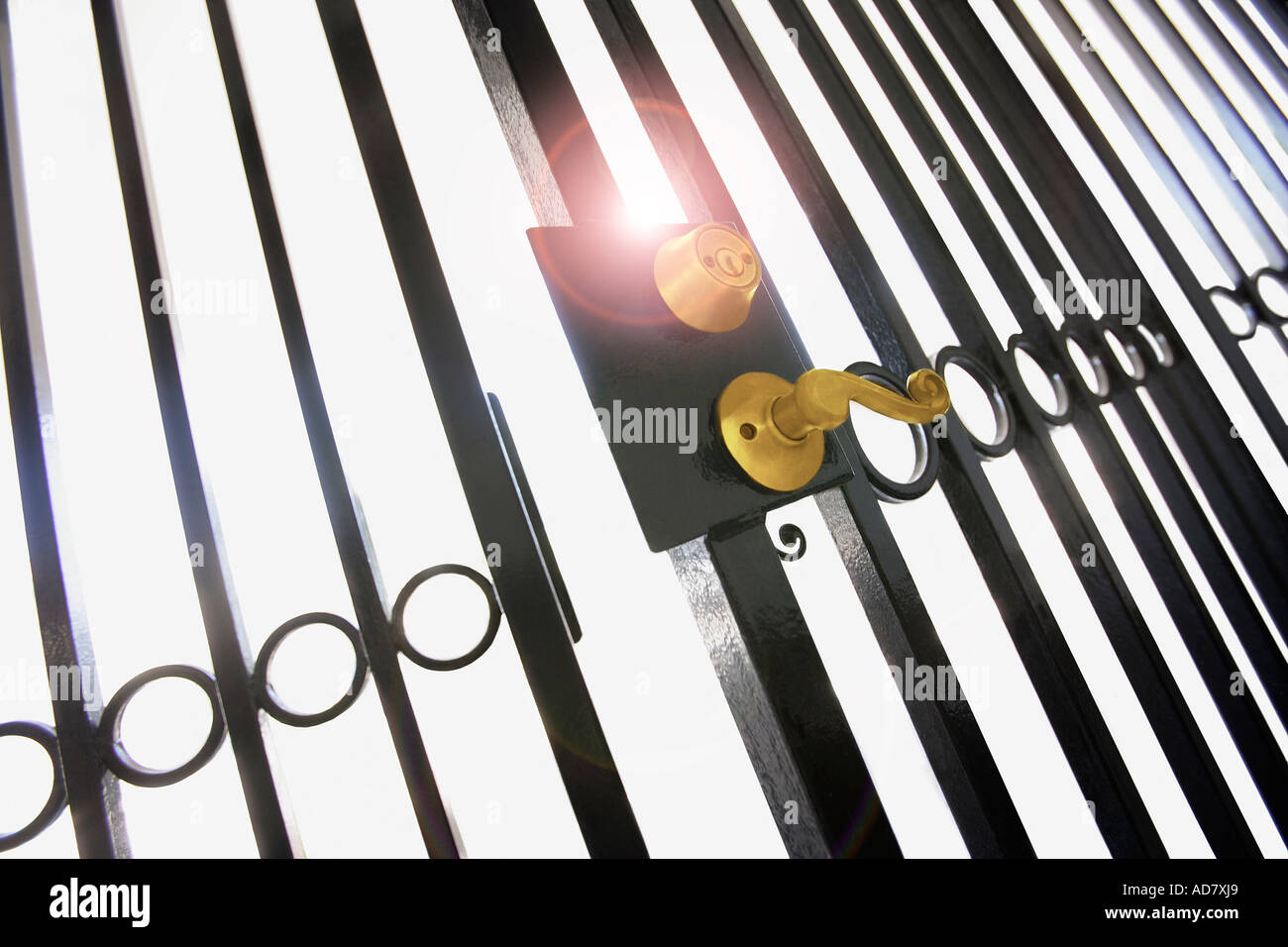 Locked gates and fences hi-res stock photography and images - Alamy