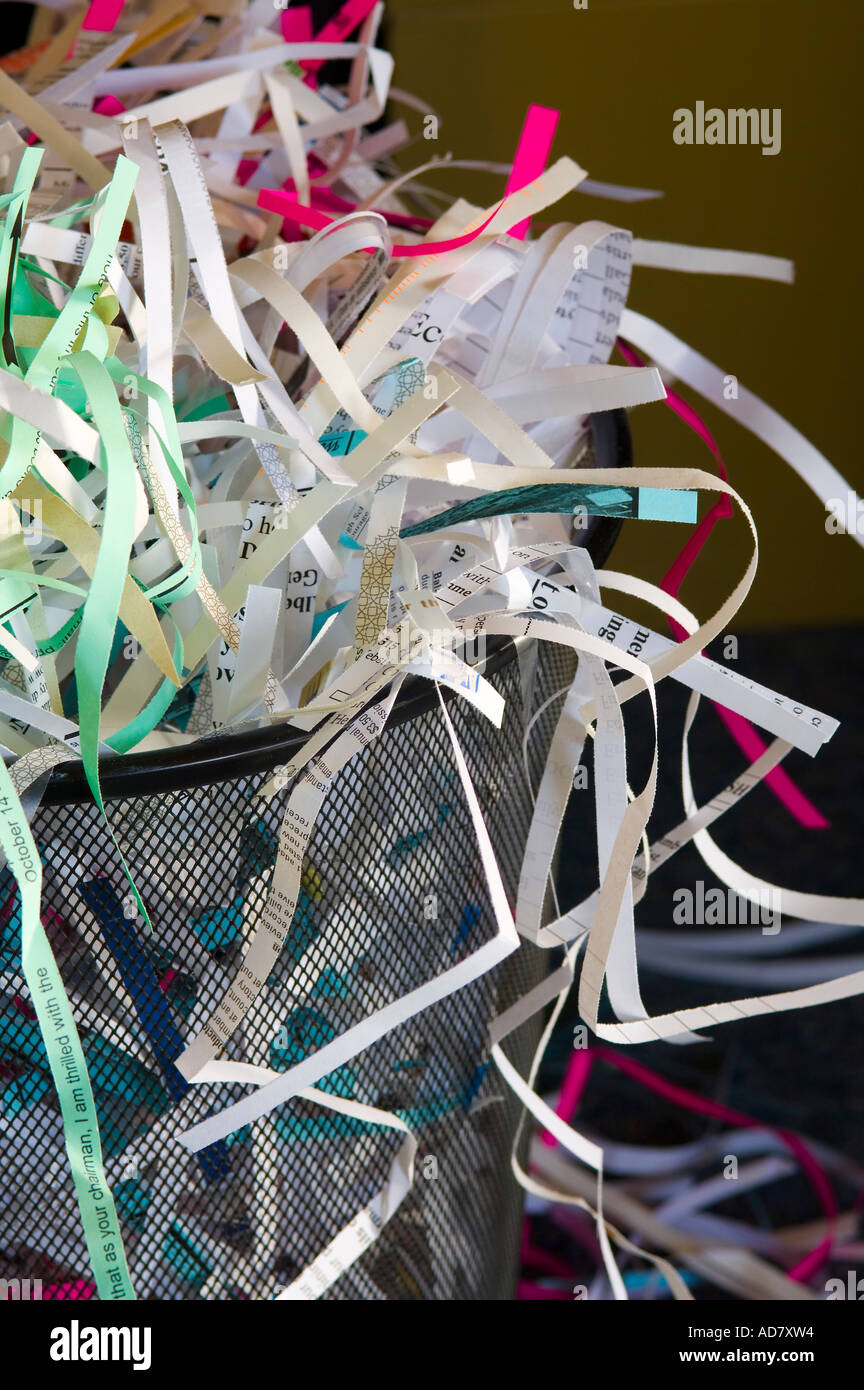 Shredded paper piles hi-res stock photography and images - Alamy