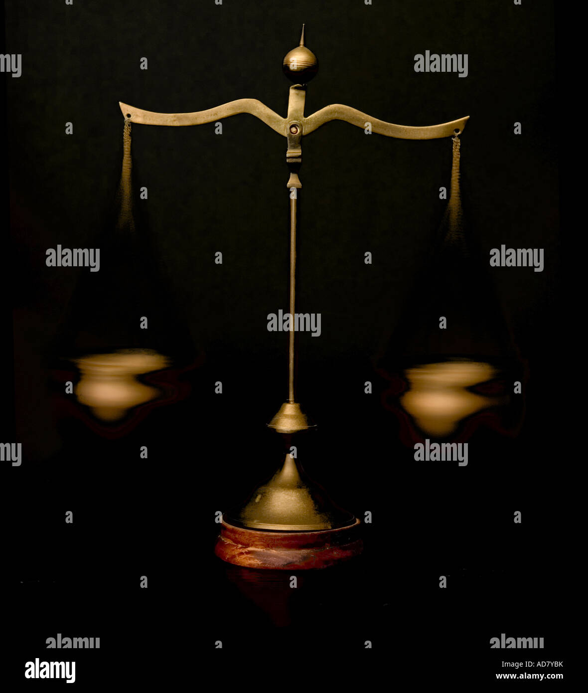 Copper measurement scales weighing hi-res stock photography and images ...