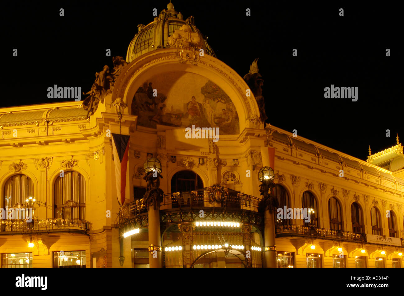 Opera House Prague Czech Republic Stock Photo - Alamy