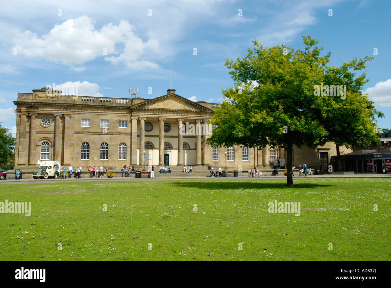 York castle england hi-res stock photography and images - Alamy