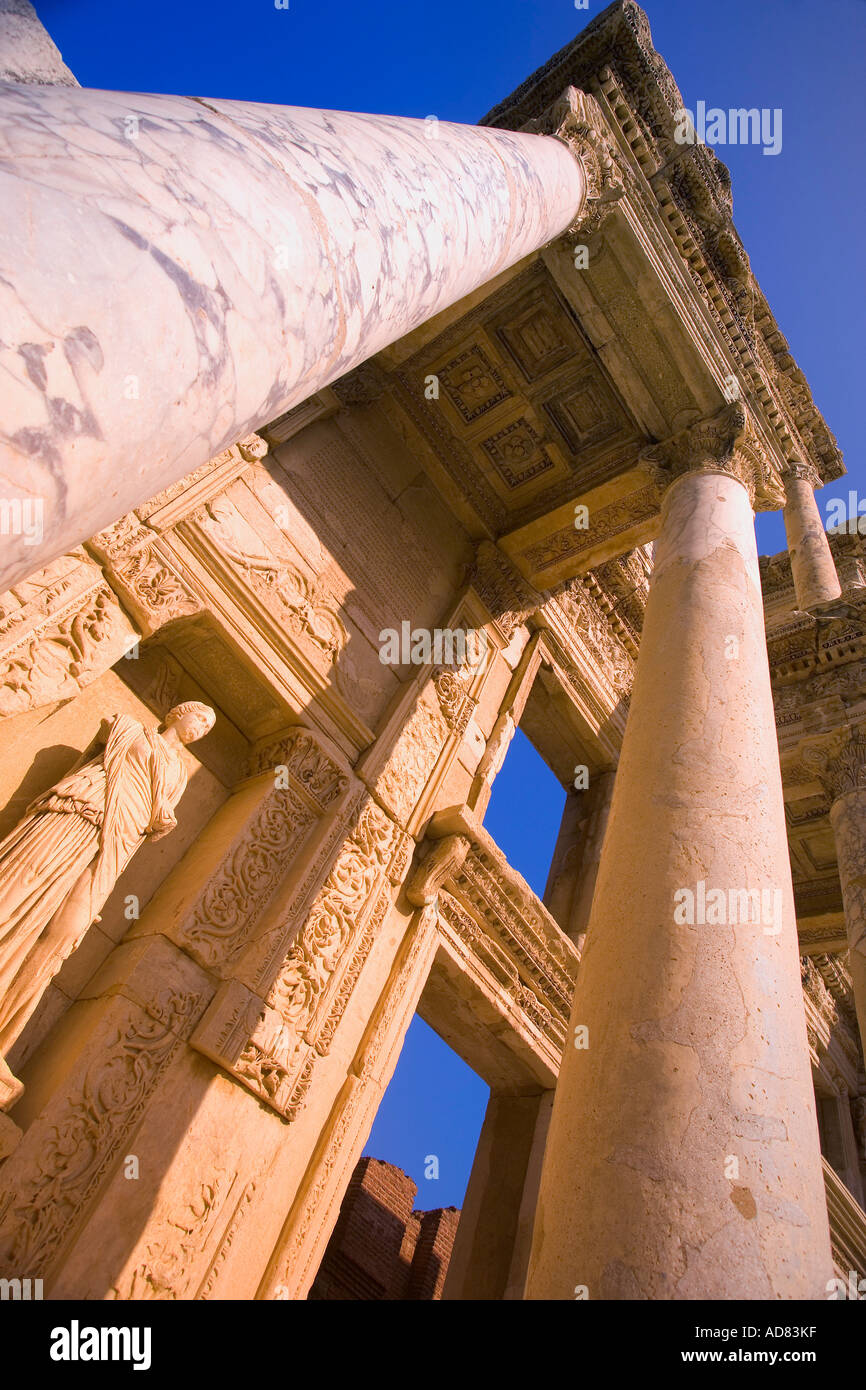 Angleworld hi-res stock photography and images - Alamy