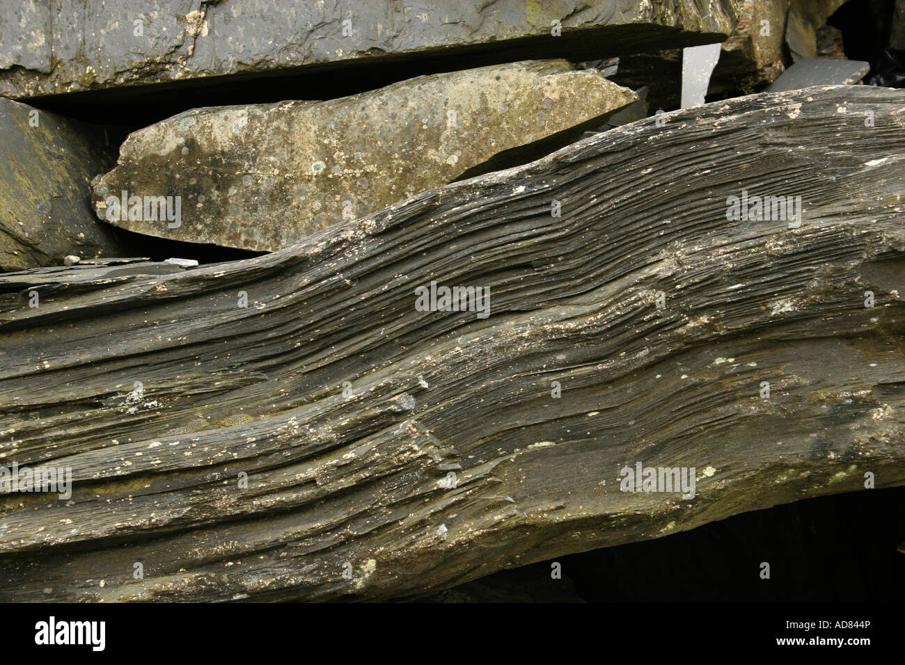 Slate dry stone wall Stock Photo - Alamy