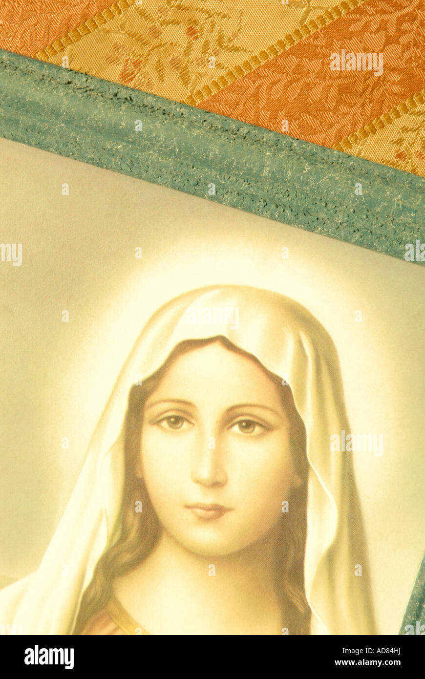 Virgin mary face hi-res stock photography and images - Alamy